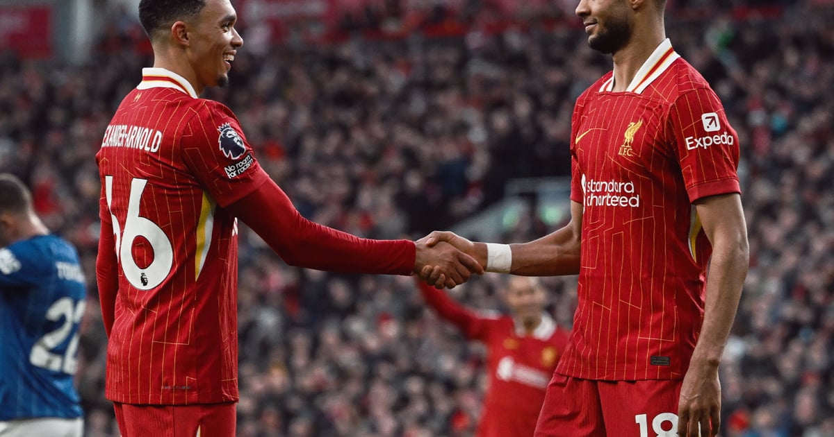 Gakpo stars as Liverpool rout Ipswich, Arsenal survive red card drama ...