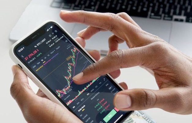 Figures for black ownership on JSE inflated, claims new report