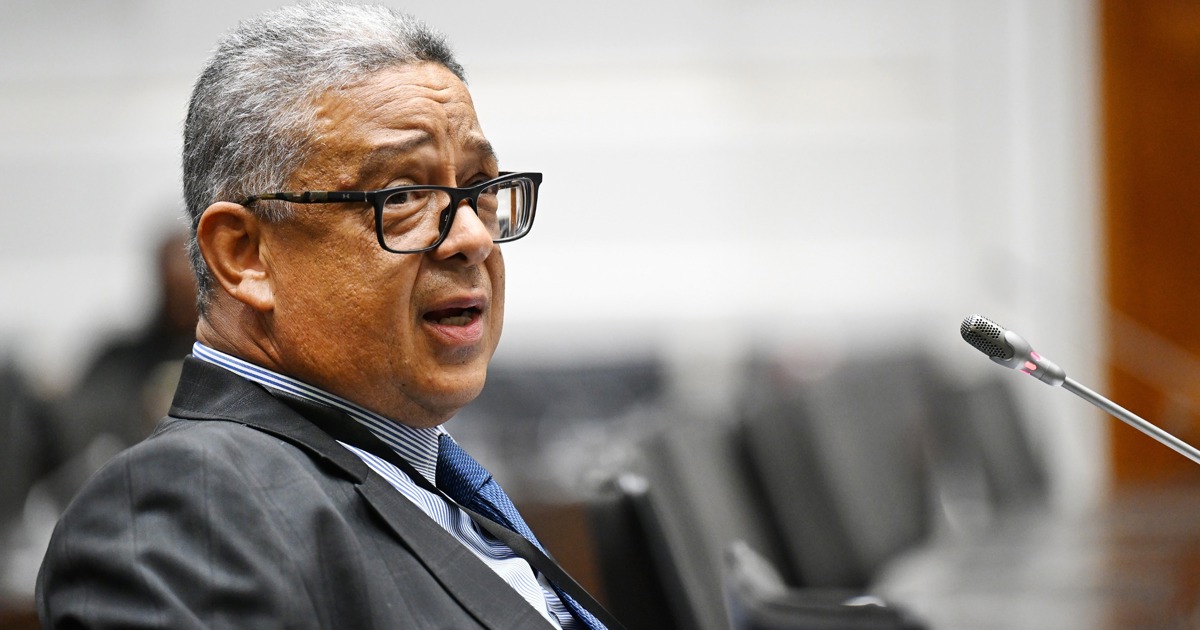 Crime Intelligence slush fund always been abused to control politicians ...