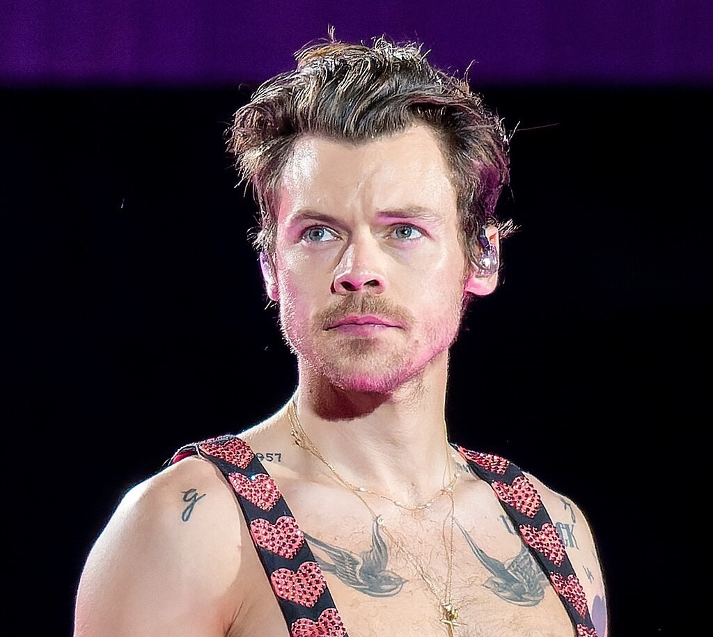 Harry Styles ushers in disco era with new album
