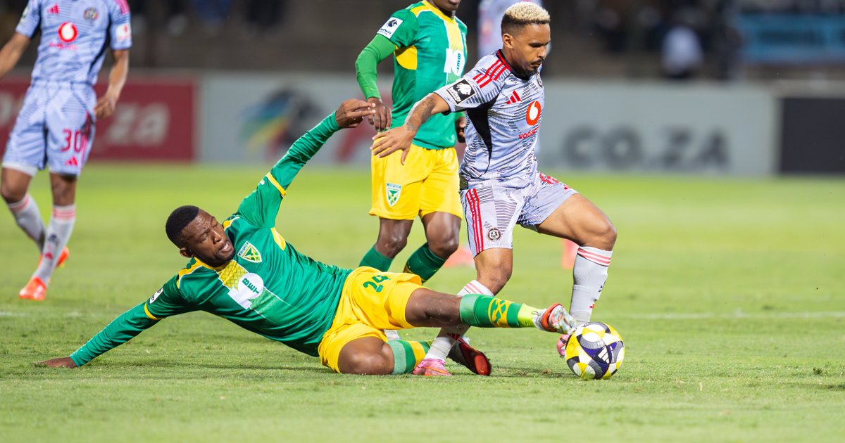 Mbuthuma brace keeps Pirates hot on the heels of Sundowns