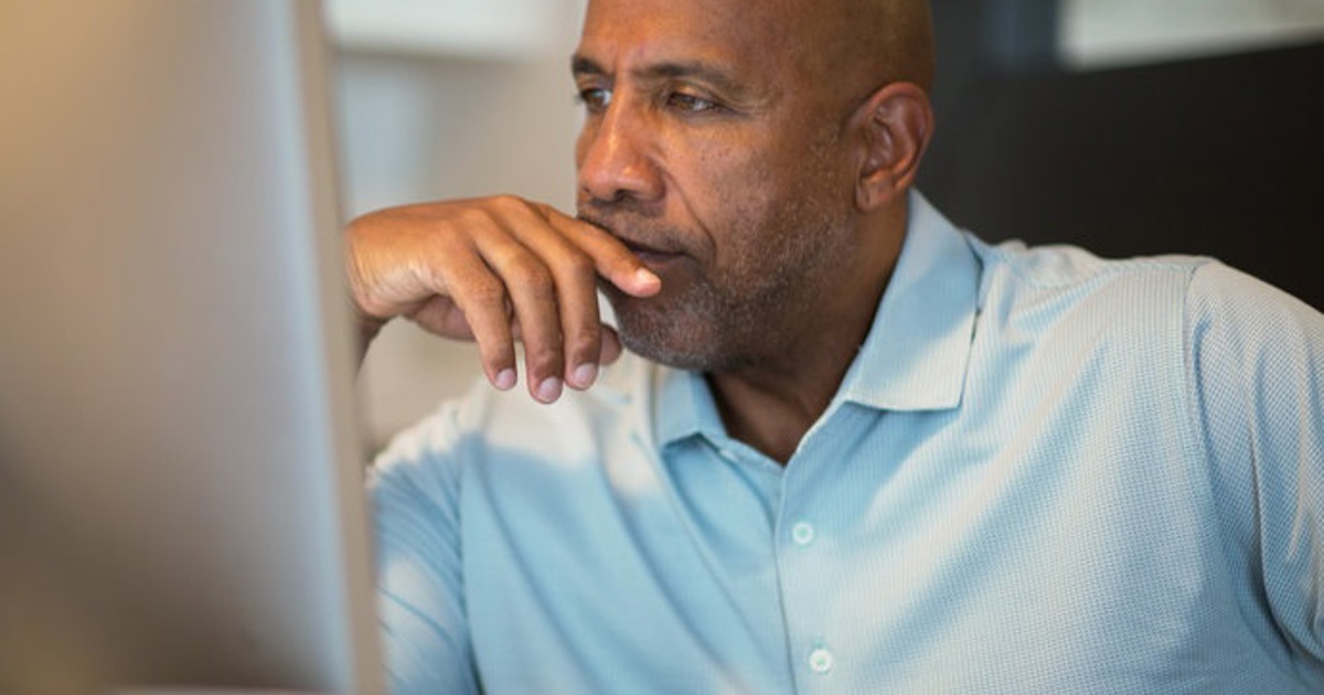 The entrepreneur's dilemma: When to invest your money or REINVEST in ...