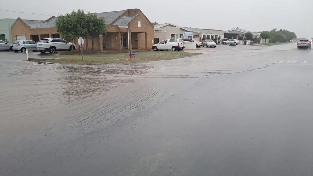 Overstrand braces for more rain after overnight flooding