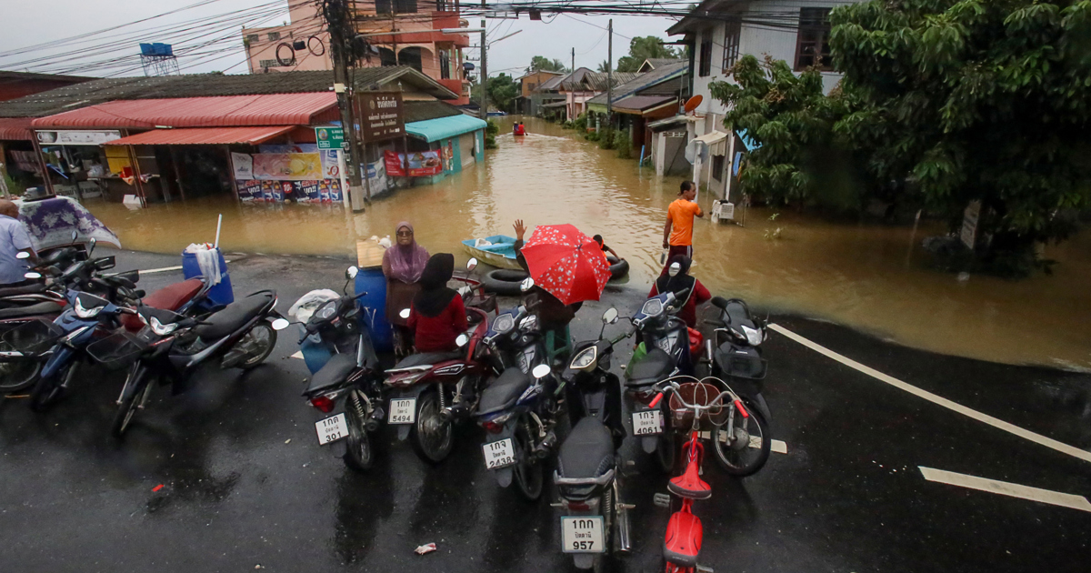 Death toll in Thailand flooding jumps to 25: disaster agency