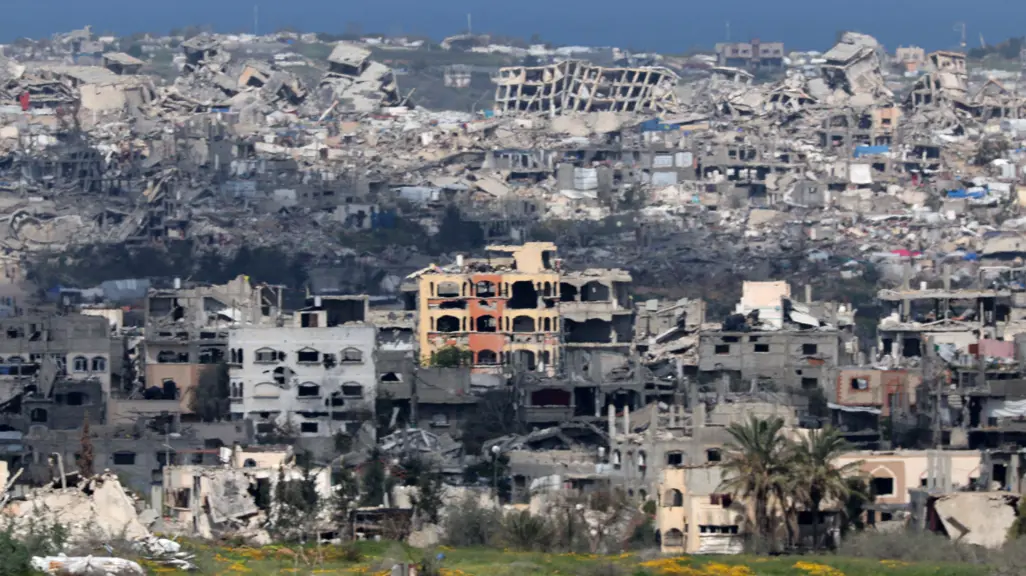 Israel ups pressure on Gaza City as Trump talks post-war plan