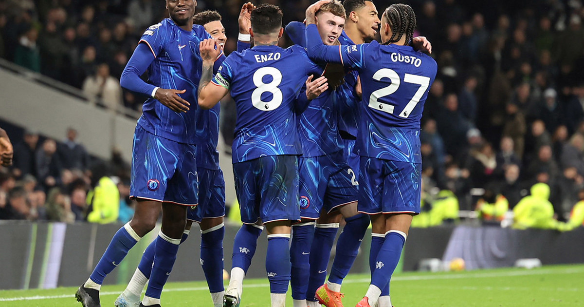 Chelsea edge Palmeiras to reach Club World Cup semis