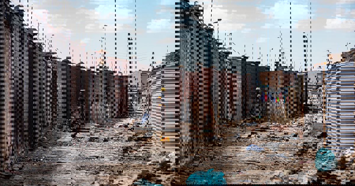 Du Noon fire victims left in limbo as emergency aid delays continue