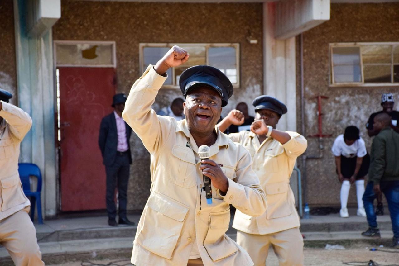 Family of late Gospel artist Solly Moholo want him to remembered as a ...