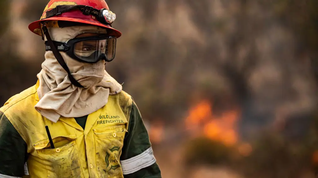 IN PICS: Firefighters battle raging Overberg blaze