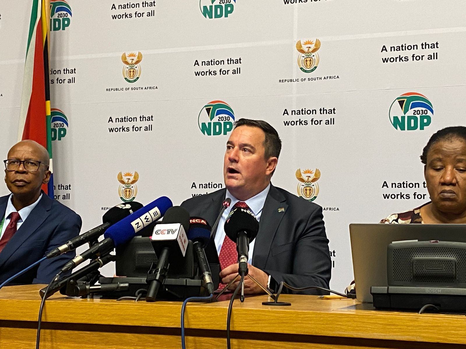 Agri Dept plans to spend at least R1.8bn to fund vaccination campaign ...