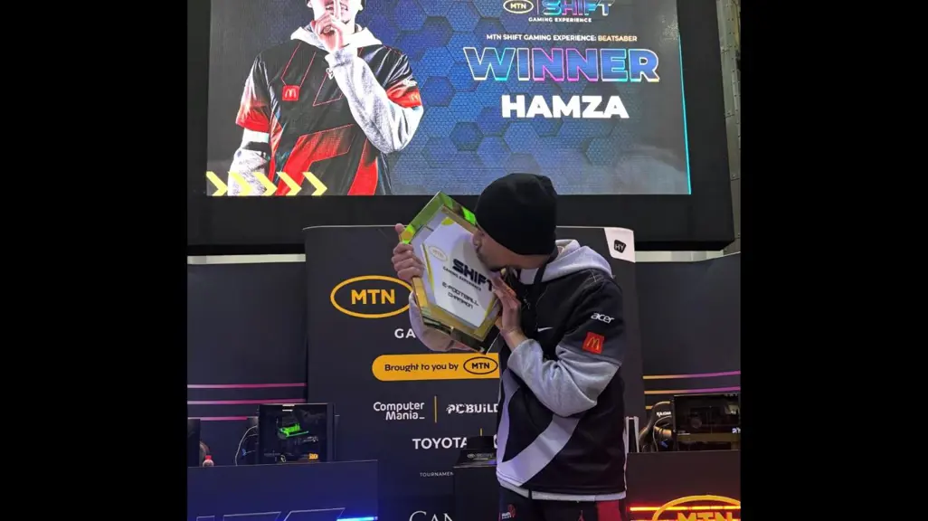Joburg esports star Hamza Moosa (17) wins R25k in FC25 tournament