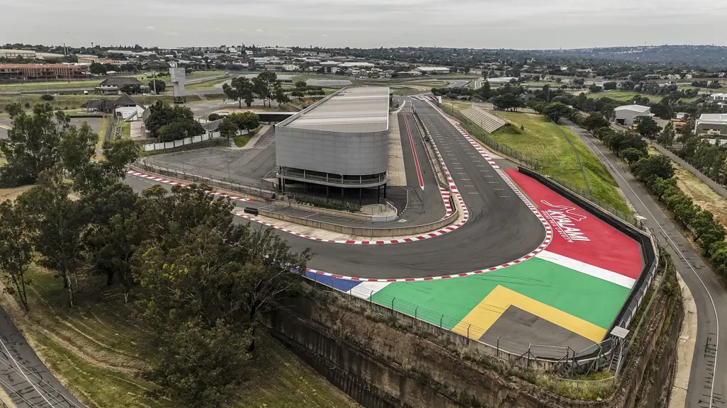 Cape Town vs Kyalami: South Africa’s Formula 1 race heats up - 'The ...