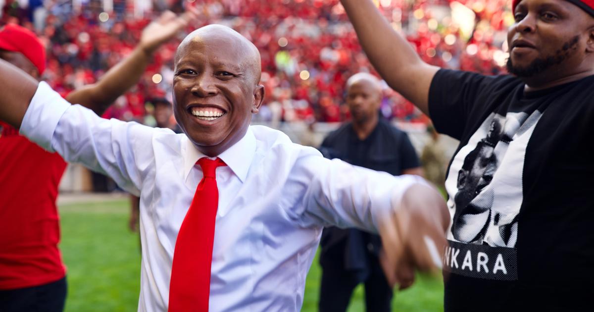 IN PICS: EFF's final Tshela Thupa rally at Peter Mokaba Stadium
