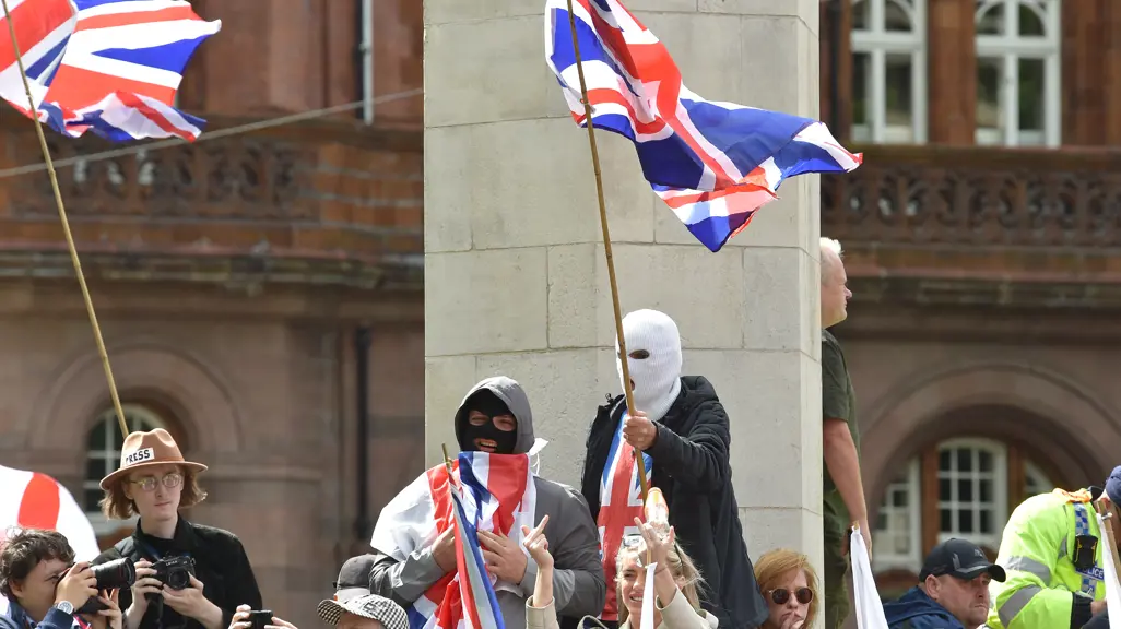More clashes and arrests at UK immigration protests