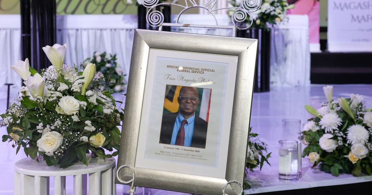Family, friends of late Titus Mafolo gather to honour his life