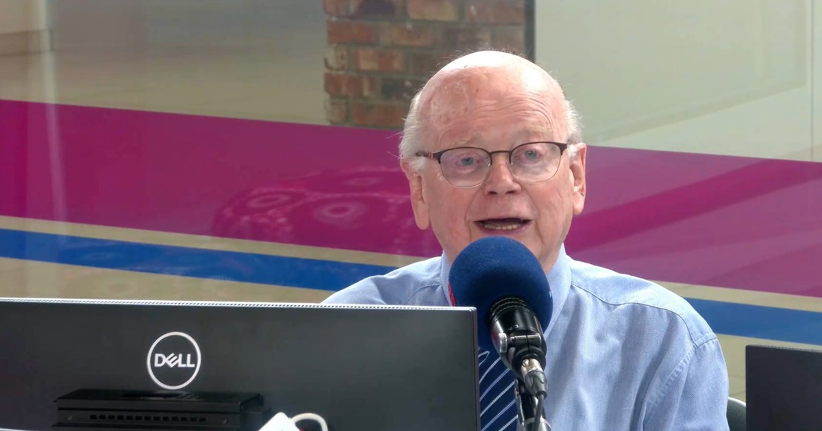 DA confirms passing of former chief whip Douglas Gibson