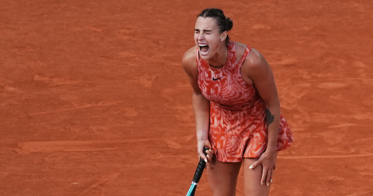 Andreeva shocks ailing Sabalenka, faces Paolini in French Open semis