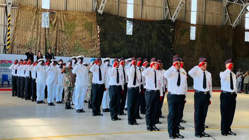 Cape Winelands Municipality bolsters firefighting teams ahead of ...