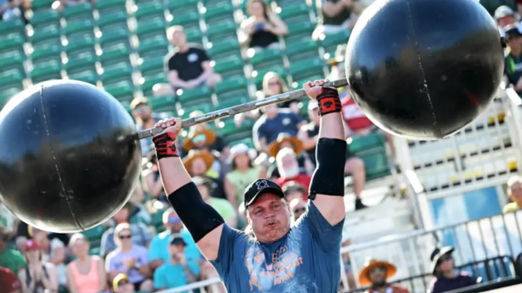 Rayno Nel competing for 'World Strongest Man' as wildcard, and winning ...