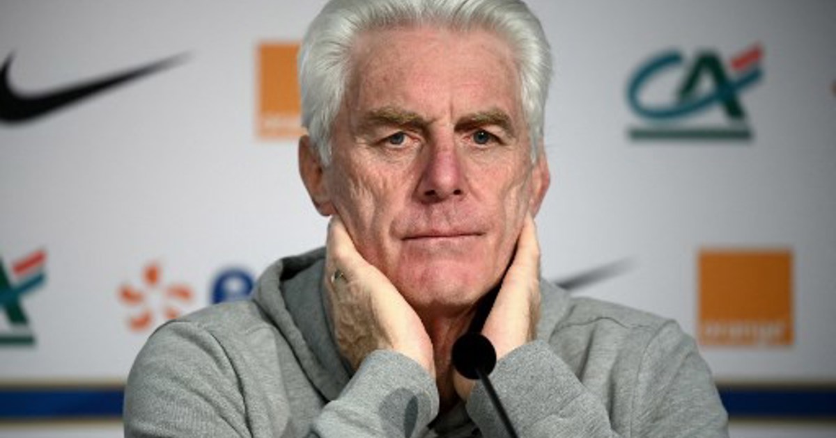 Bafana coach Hugo Broos slams ‘unprofessional’ Mbekezeli Mbokazi for ...
