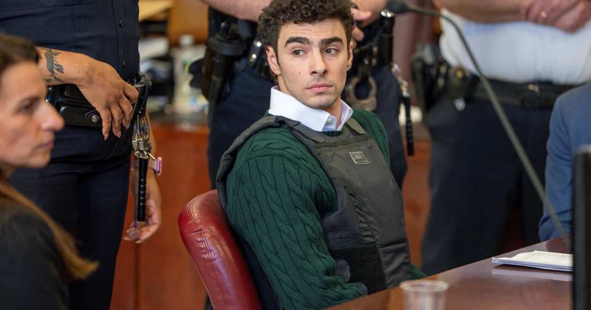 US seeks death penalty for accused killer of insurance CEO