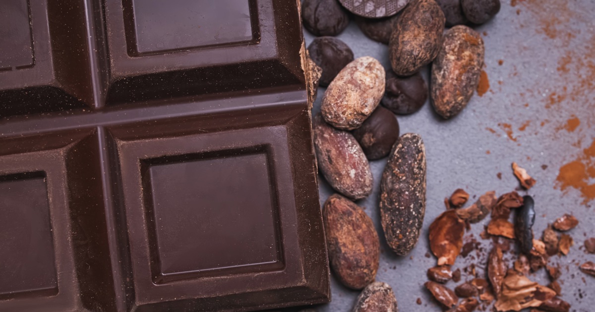 Scientists warn of climate threat to chocolate