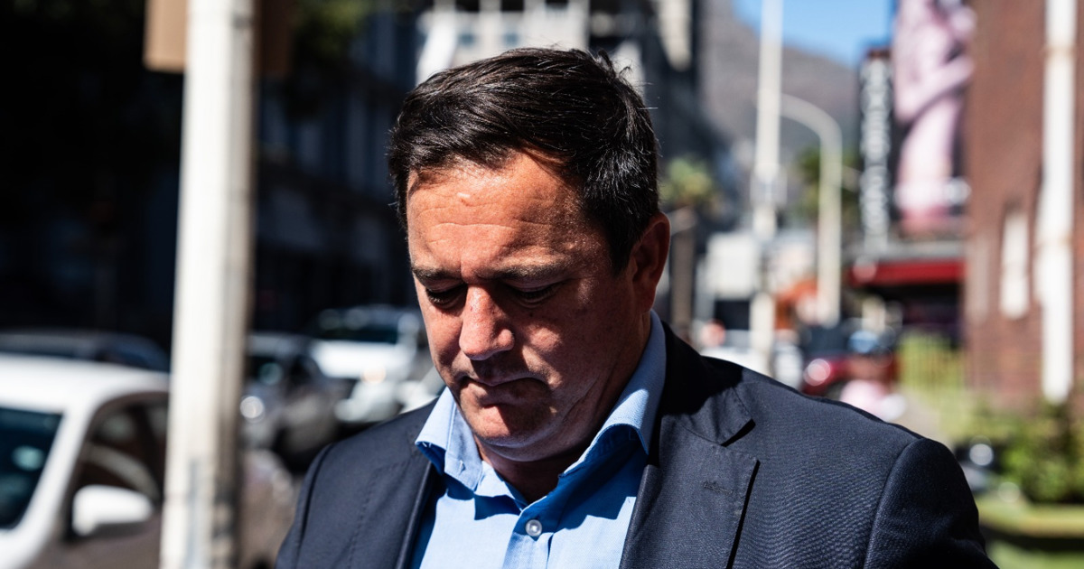 'You can't make special deals': Steenhuisen on Manny de Freitas ...