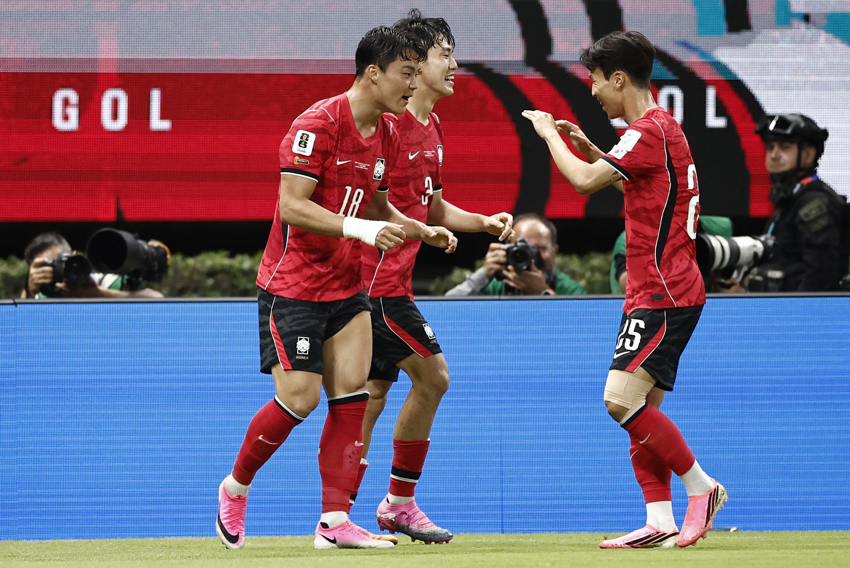 South Korea beat Czech Republic 2-1 in World Cup