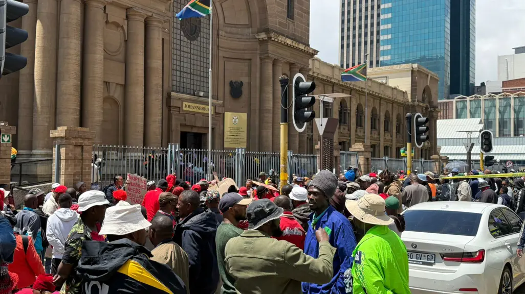 CoJ vs informal traders: Operation Dududla says bylaws must be respected