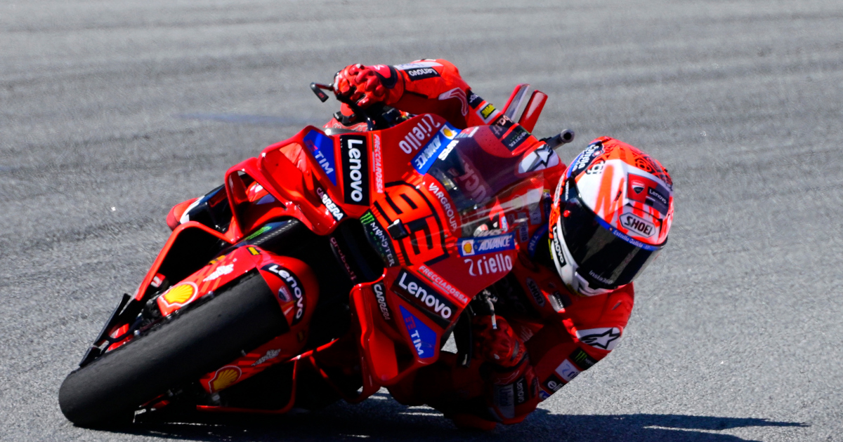 Marc Marquez wins Catalunya MotoGP Sprint as brother crashes