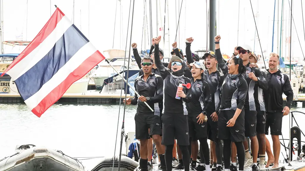 Thai queen wins SEA Games gold in sailing