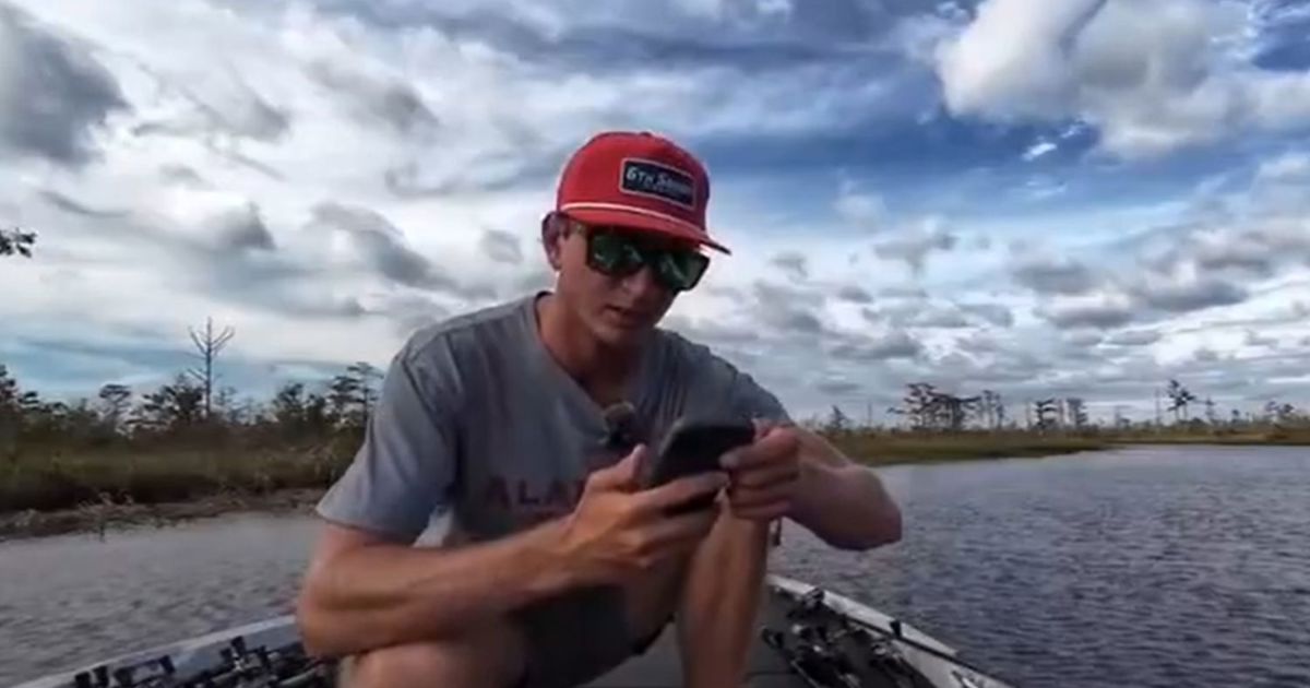 WATCH: Girlfriend’s ridiculous request goes viral