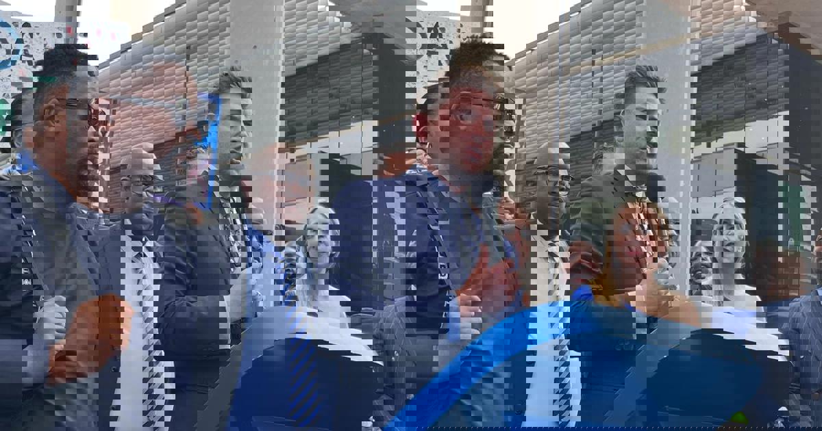 Tshwane Mayor Brink in a fighting mood ahead of no-confidence motion ...