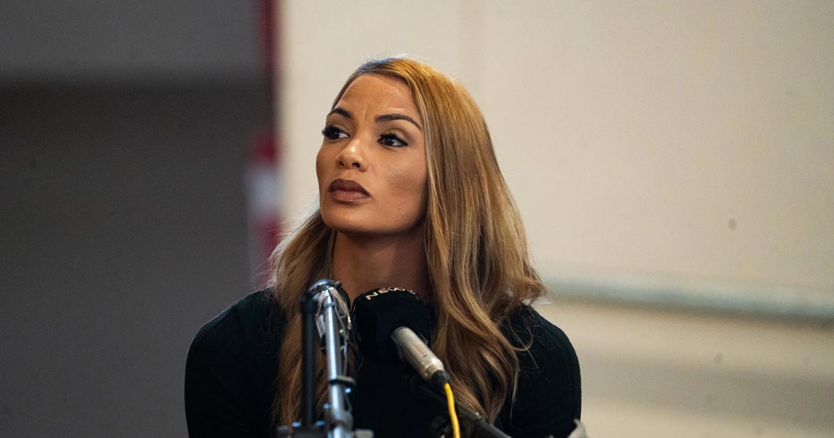 Aunt says Kelly Smith evaded some questions about Joshlin's disappearance