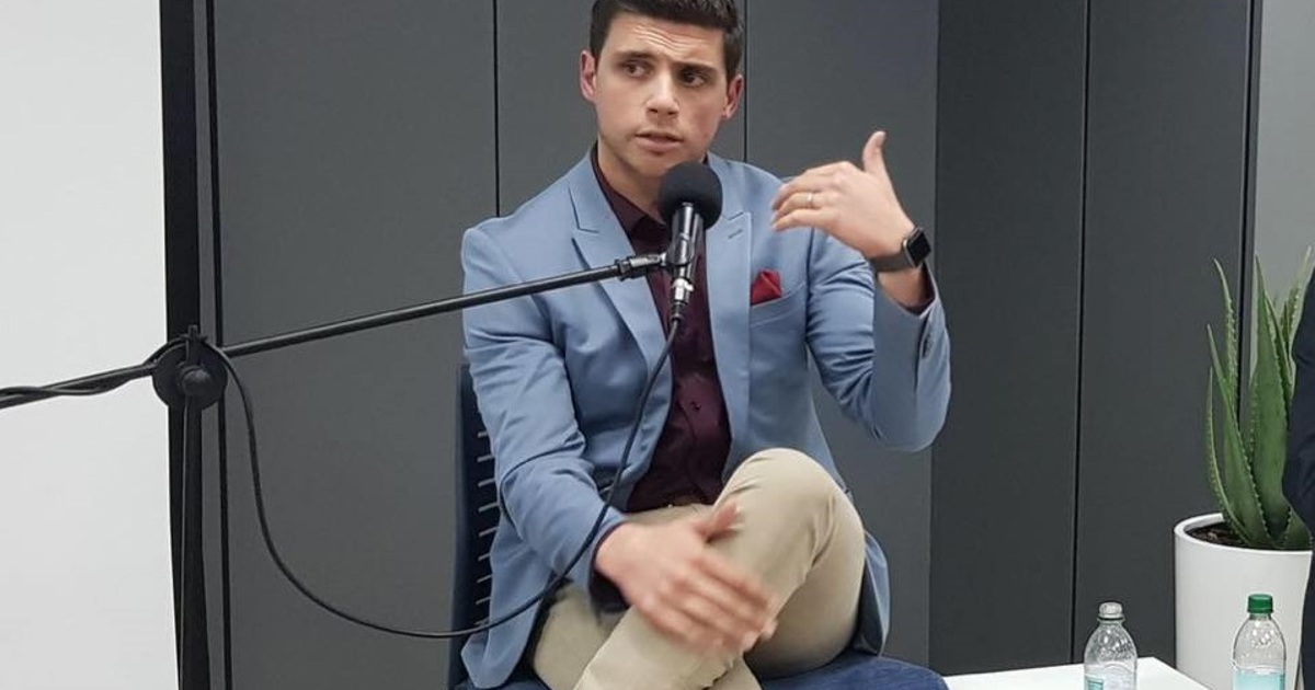 Agriculture Minister John Steenhuisen gives Cabanac his marching orders