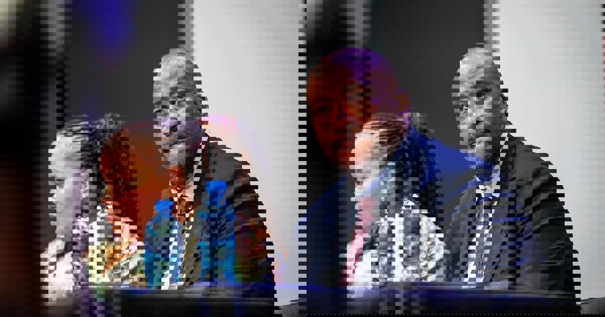 At Doc Shebeleza’s funeral, McKenzie says govt continues to 'fail ...