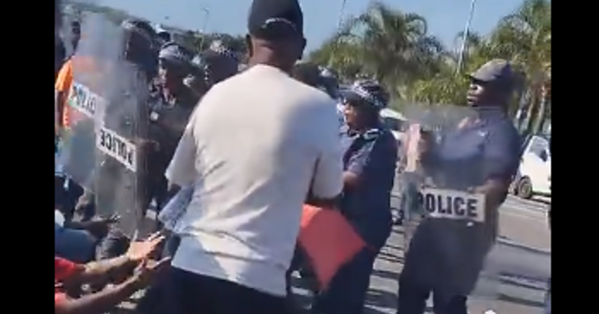 KZN police keep watchful eyes on Phoenix service delivery protest