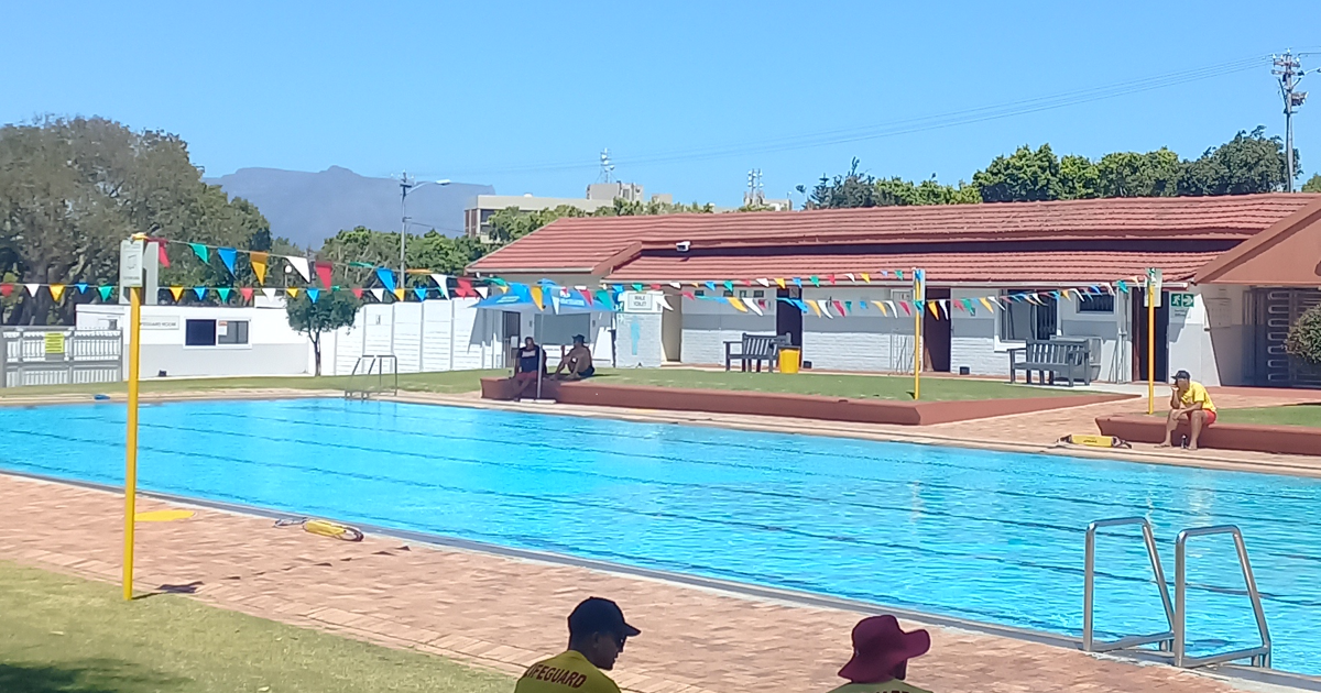 CoCT confirms phased reopening of municipal swimming pools for summer