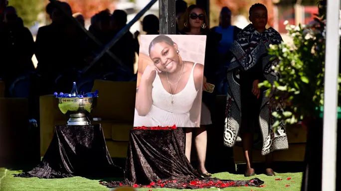 EWN | Olorato Mongale