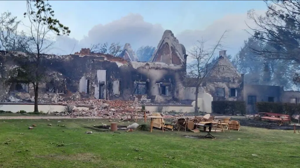 Cape Storm: Fire destroys 300-year-old Blaauwklippen Manor House