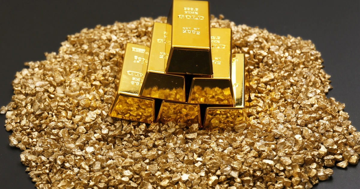 Scientists at CERN turn lead to gold (for a fraction of a second)