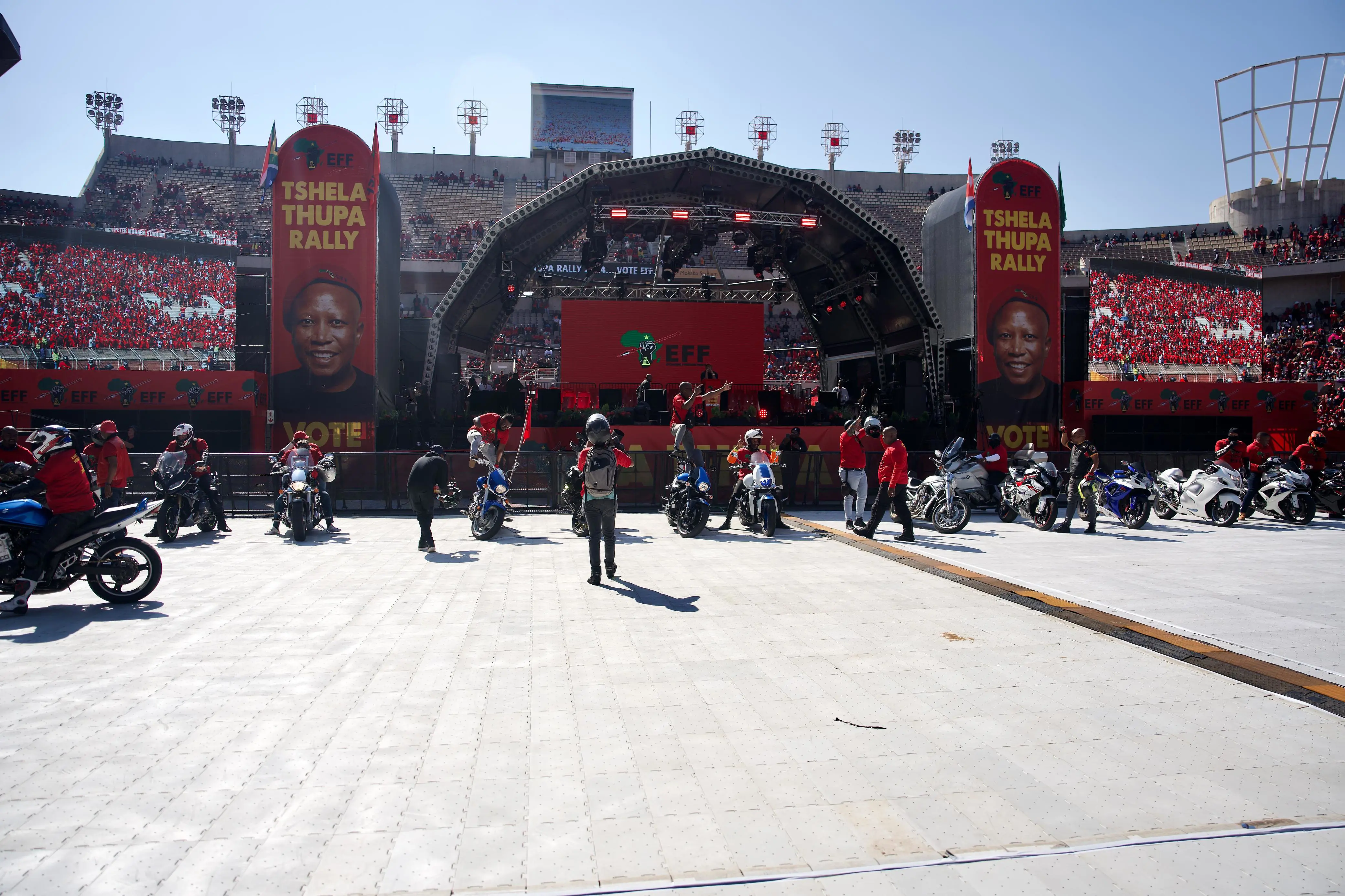 IN PICS: EFF's final Tshela Thupa rally at Peter Mokaba Stadium