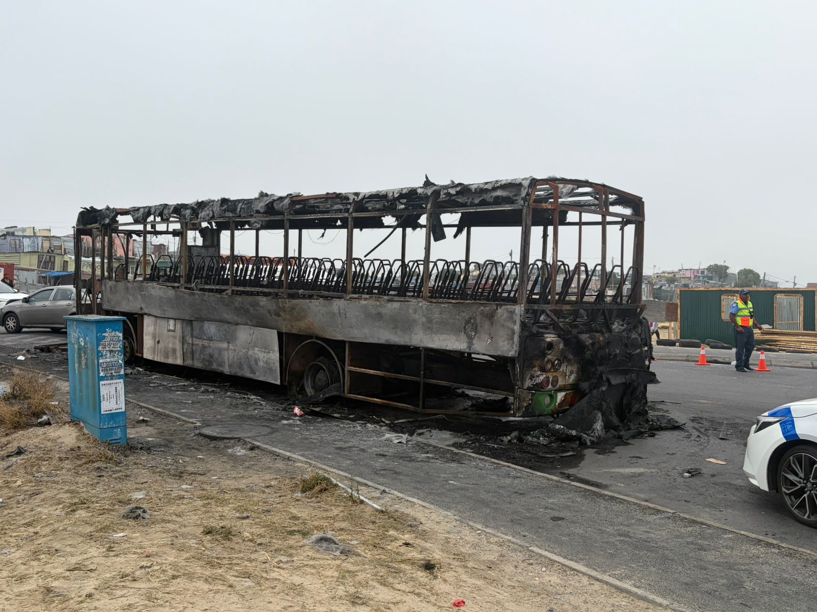 Golden Arrow condemns brazen torching of bus in Mfuleni