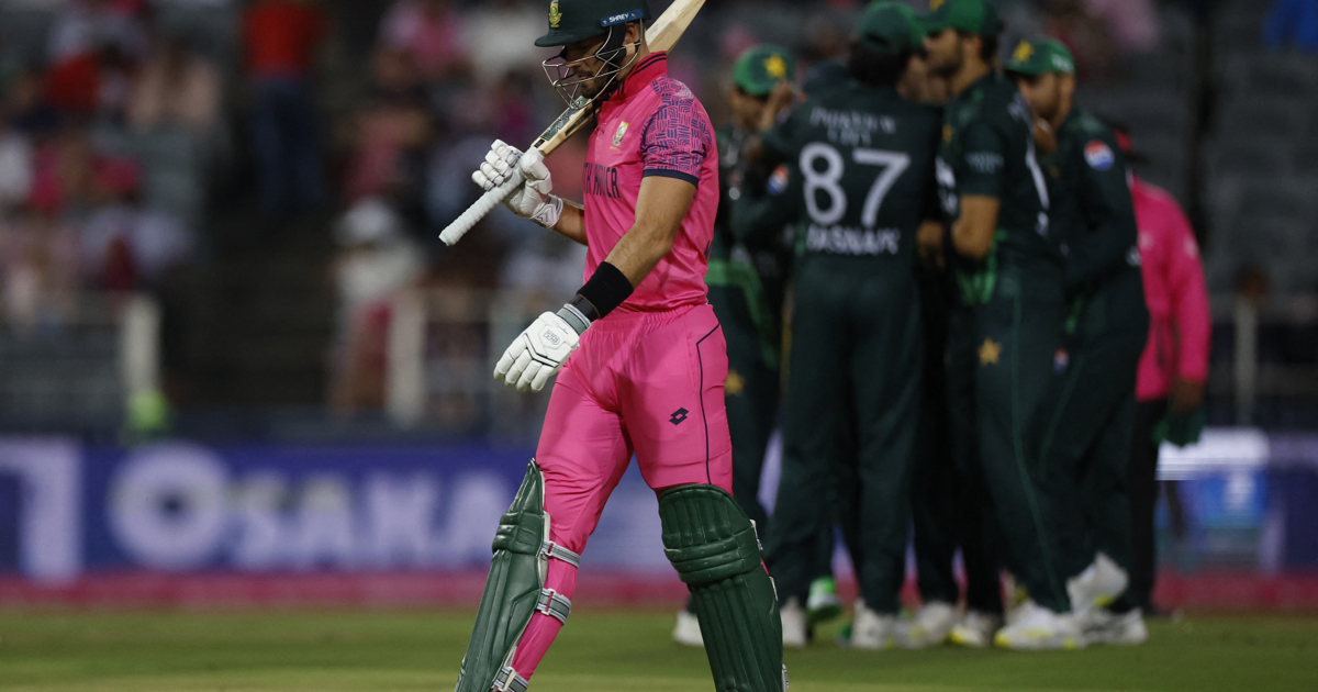 South Africa opt for all-pace attack against Pakistan