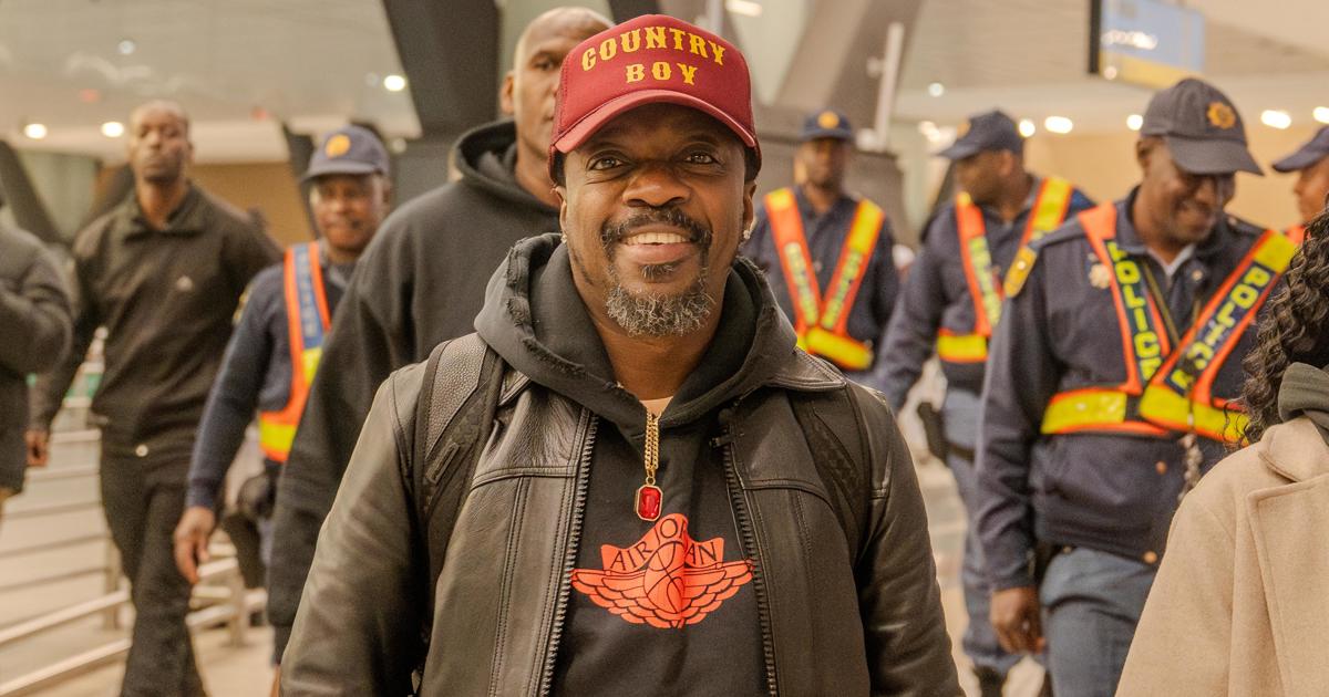 Anthony Hamilton touches down in SA