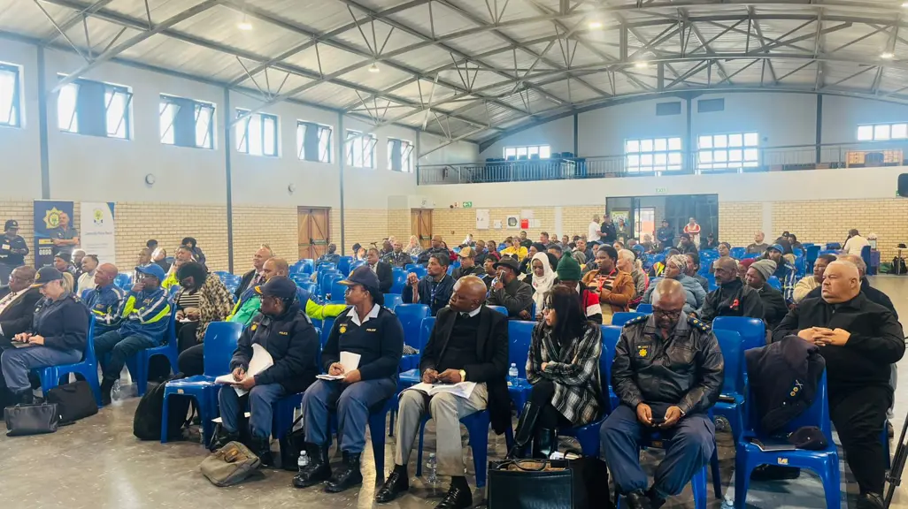 Residents from areas around Muizenberg plead for more police to deal ...