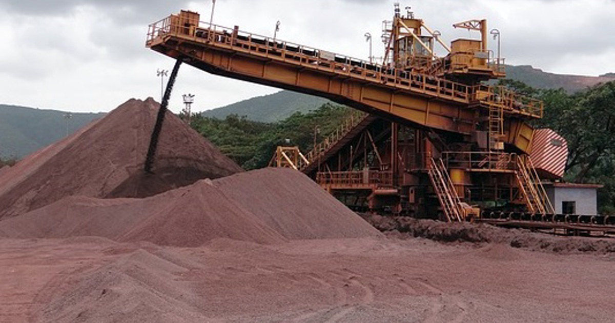 Kumba revenue slumps, but miner upbeat about Transnet rail corridor ...