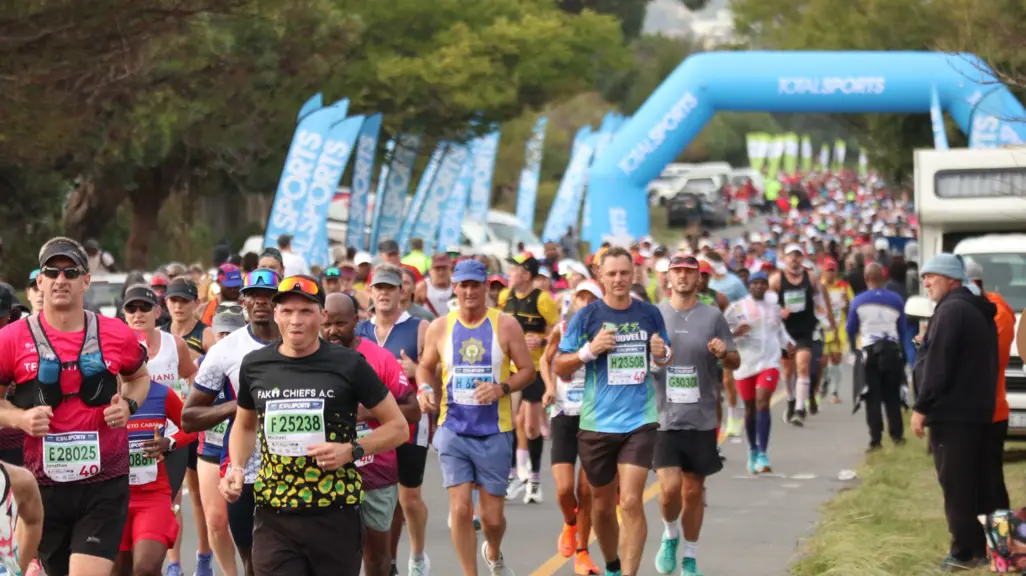 Two Oceans Marathon organisers apologise to runners who didn't receive ...