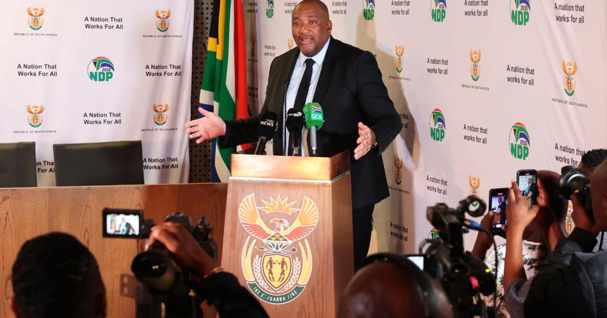 Bafana departure for World Cup delayed: Mckenzie slams SAFA over 'visa ...