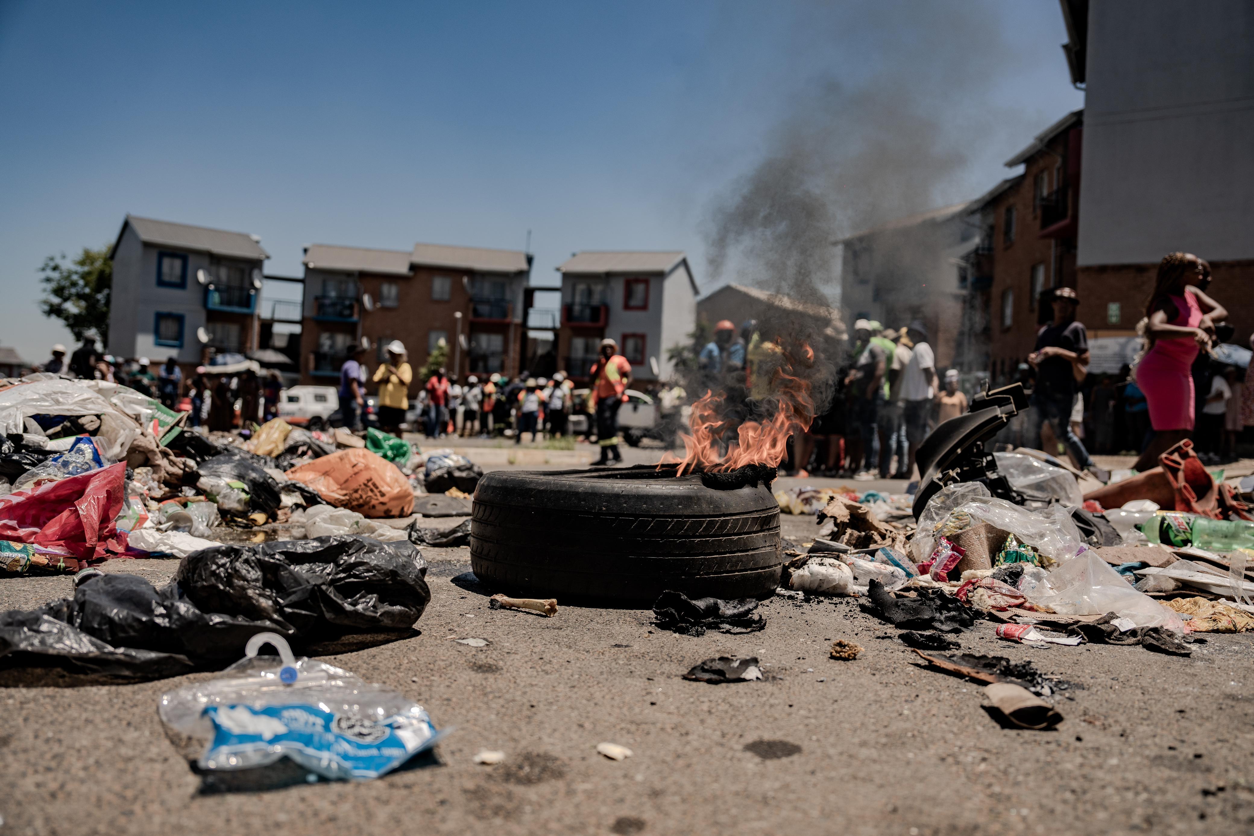 City Power to meet with Kliptown Square leaders after calling off ...